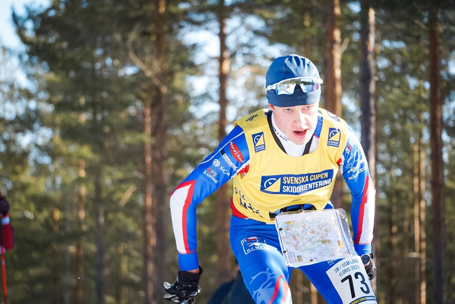 Lisa Larsen och Linus Rapp långdistansmästare - Orienteringsförbundet